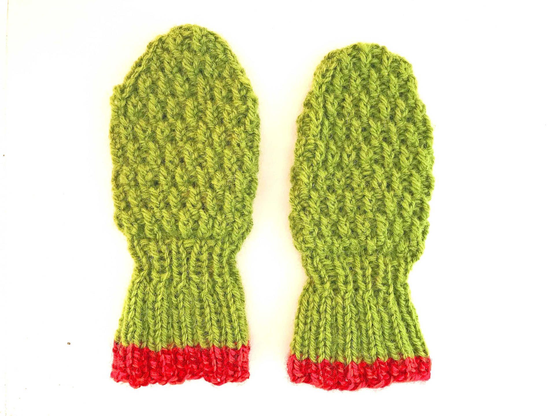 fischli-fish-mitten-free-knitting-pattern-wollwaerts | Wollwärts